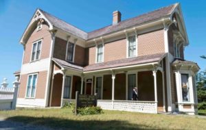 Favorite Stops on the Wild Rivers Coast Scenic Bikeway - Travel Oregon