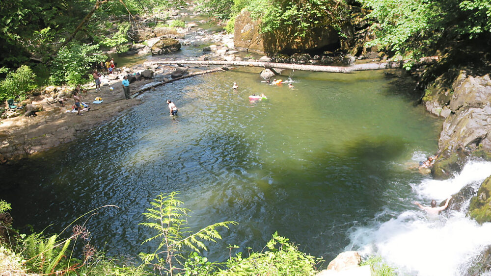 Insider's Guide to Oregon Swimming Holes - Travel Oregon