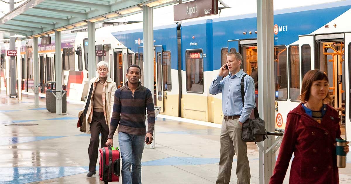 Transportation - getting around Oregon by bike, rail, car and air.