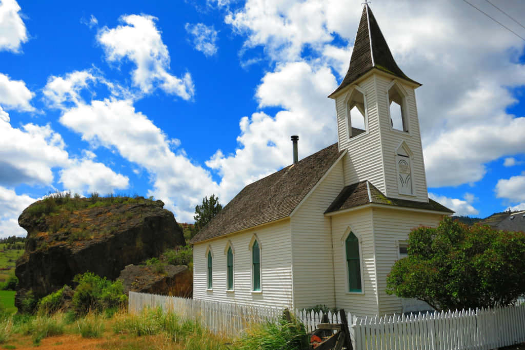 Saddle Up for Cowboy Adventures in the John Day River Territory ...