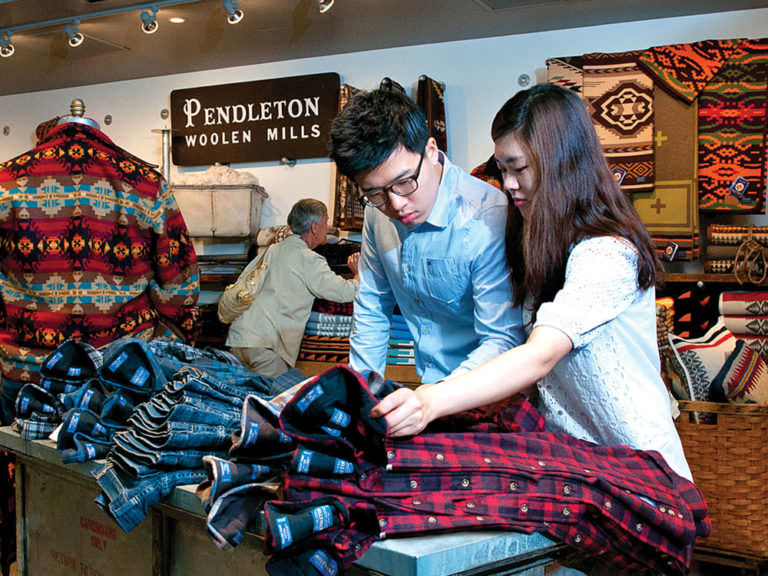 Oregon's "Made in America" Factory Tours - Travel Oregon
