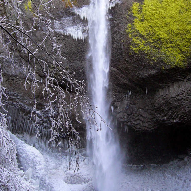 Winter Waterfalls - Travel Oregon