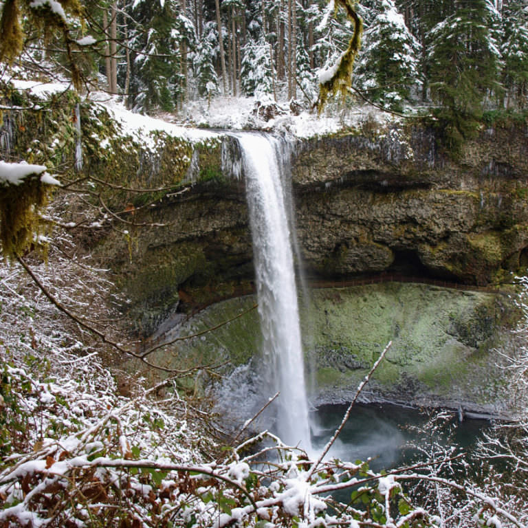 Winter Waterfalls - Travel Oregon