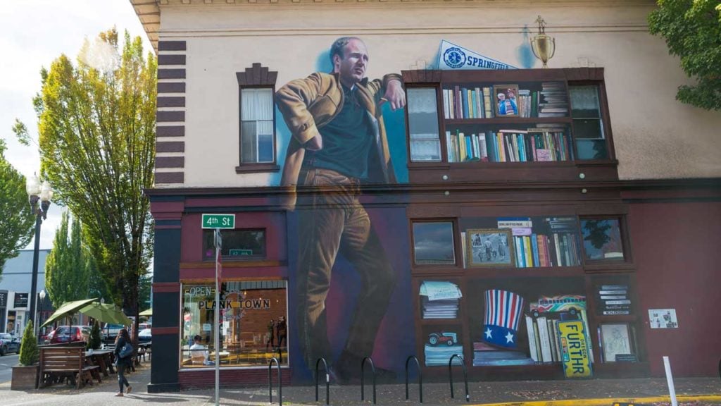 Oregon Authors We Love - Travel Oregon