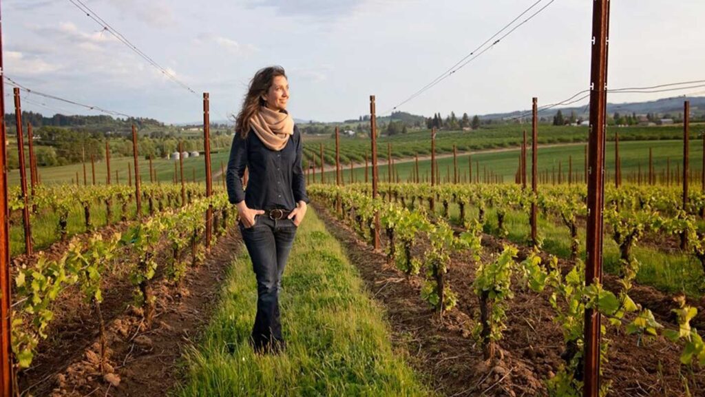 Raise a Glass to Oregon's Latino Wineries - Travel Oregon