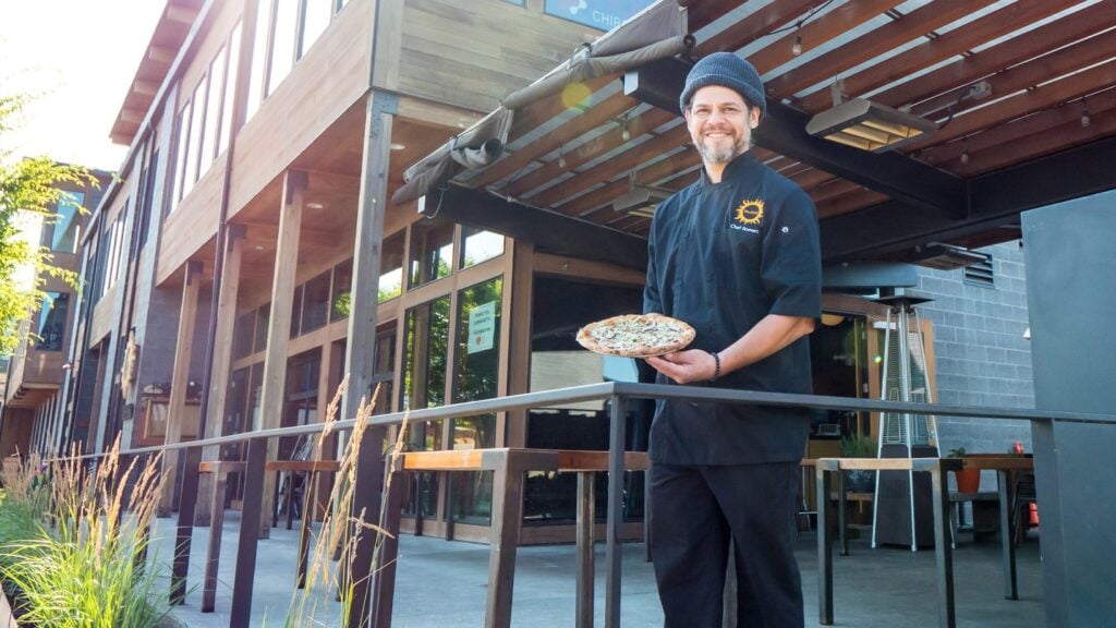 How to Be Kind at Oregon's Restaurants - Travel Oregon