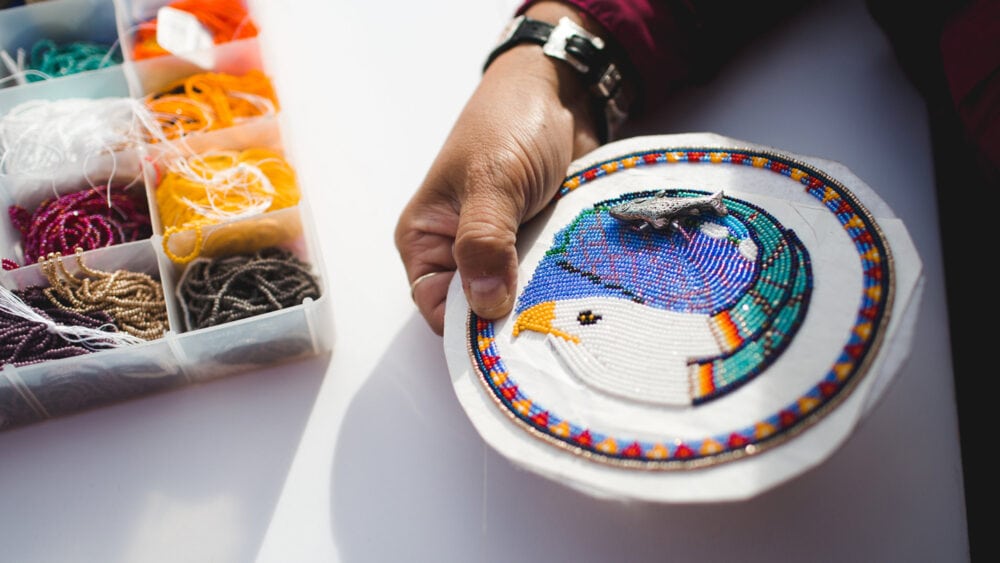 Indigenous Makers Teach Their Craft - Travel Oregon