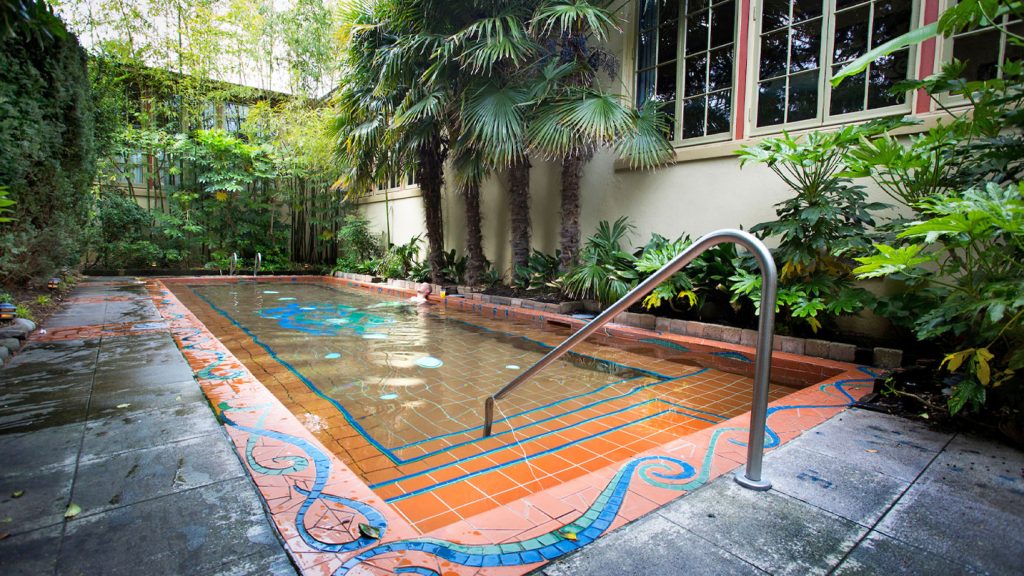 Ultimate Oregon Swimming Pool Guide - Travel Oregon