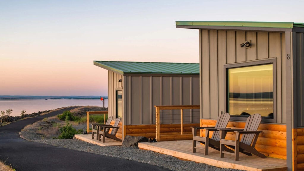Romantic River Winter Cabins in Oregon - Travel Oregon