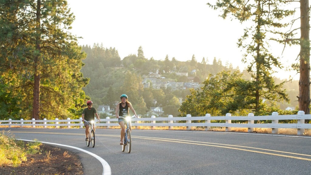 Oregon’s Top E-Bike Adventures - Travel Oregon