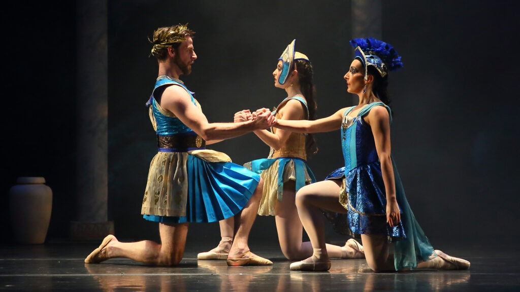 Where to Watch Holiday Dance Performances in Oregon - Travel Oregon