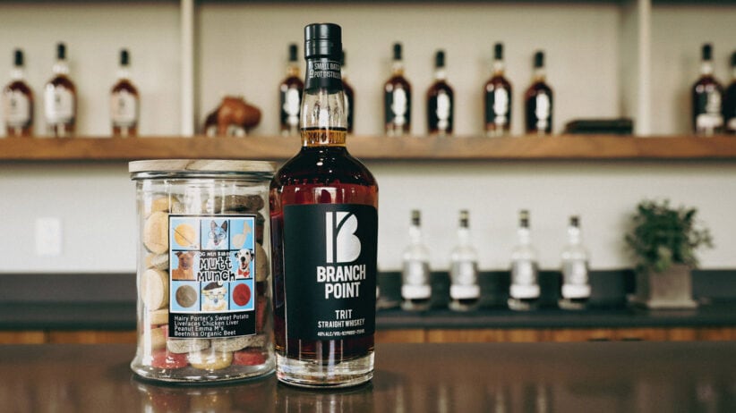 Dog’s Guide to Dundee - Travel Oregon