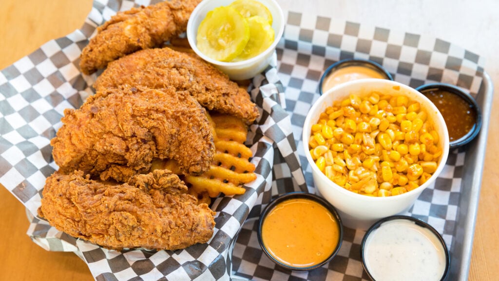 Fried Chicken Takes Flight in Portland - Travel Oregon