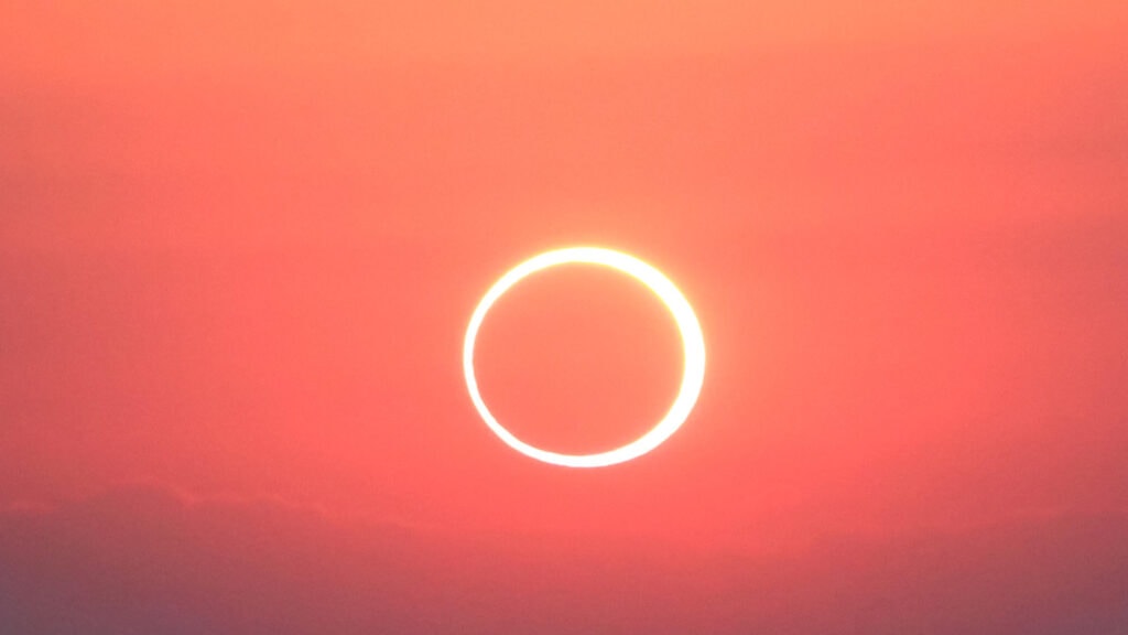 How to Experience the Annular Solar Eclipse in Oregon - Travel Oregon