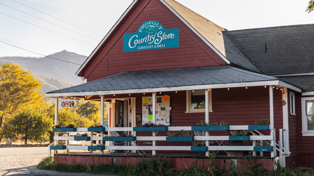 Savor a Culinary Adventure in the Applegate Valley - Travel Oregon