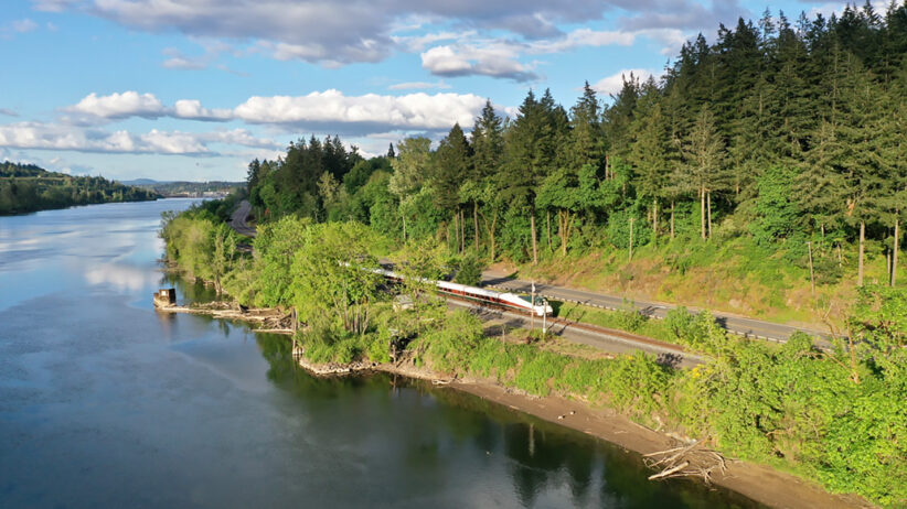 How to Travel by Train through Oregon - Travel Oregon