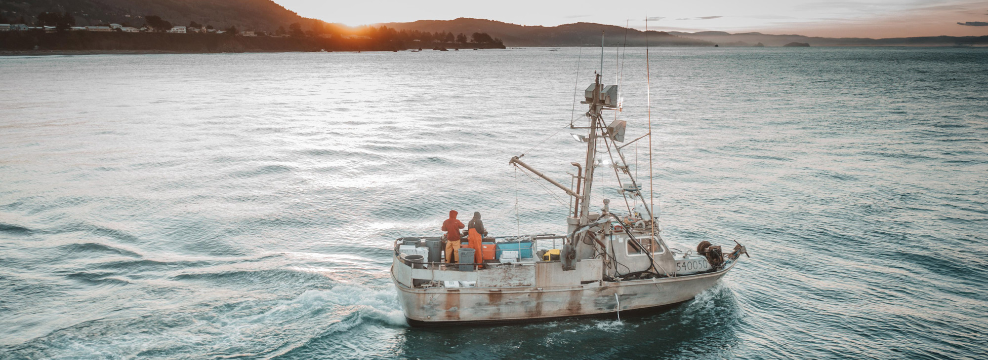 Insider’s Guide to Oregon’s Local Seafood - Travel Oregon