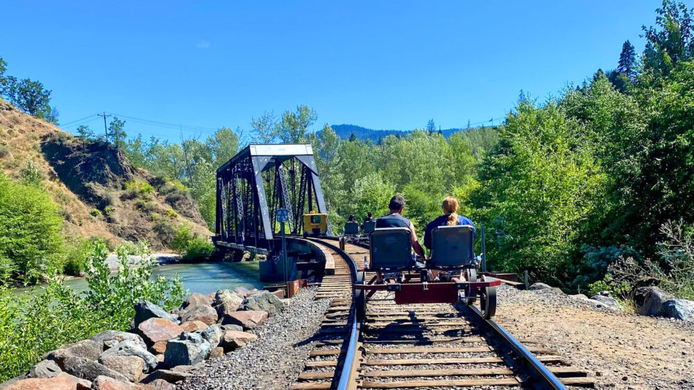 All Aboard for a Train Ride on the Mount Hood Railroad - Travel Oregon