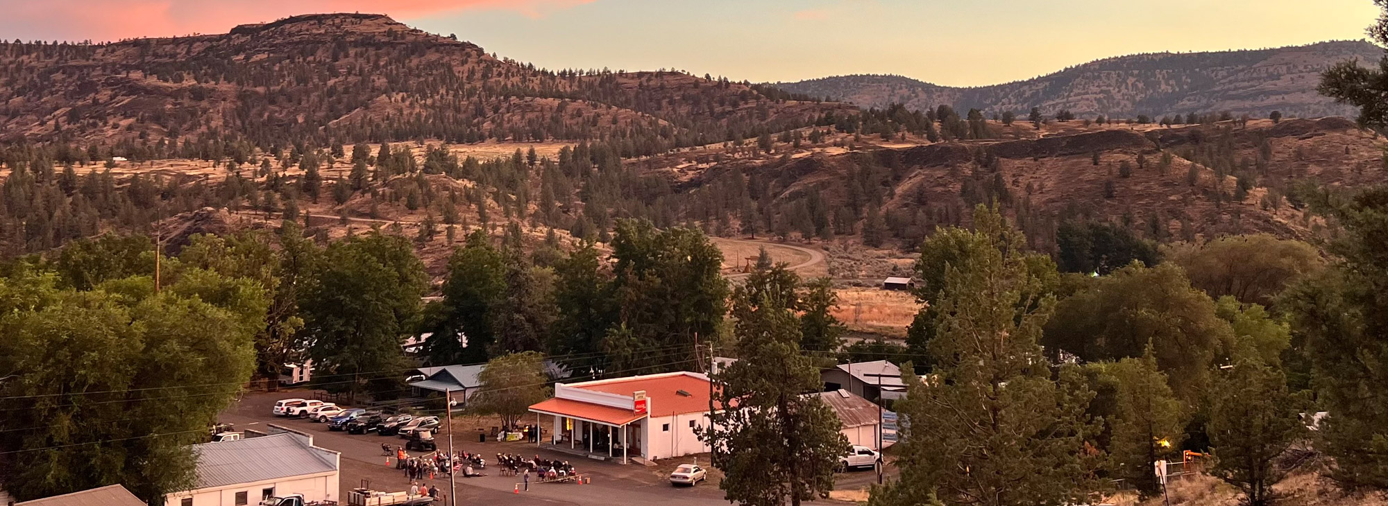 Find Art, Music and Community at this Tiny Oregon Oasis - Travel Oregon
