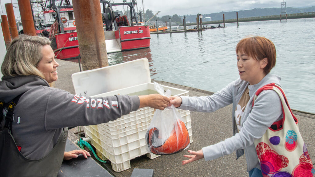 How to Enjoy Oregon’s Bounty With Less Waste - Travel Oregon